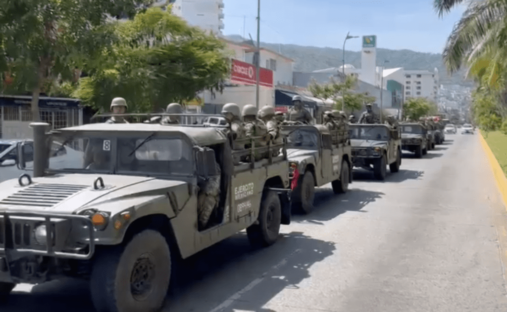 Llegan a Acapulco 210 efectivos del Ejército Mexicano - Radio y ...