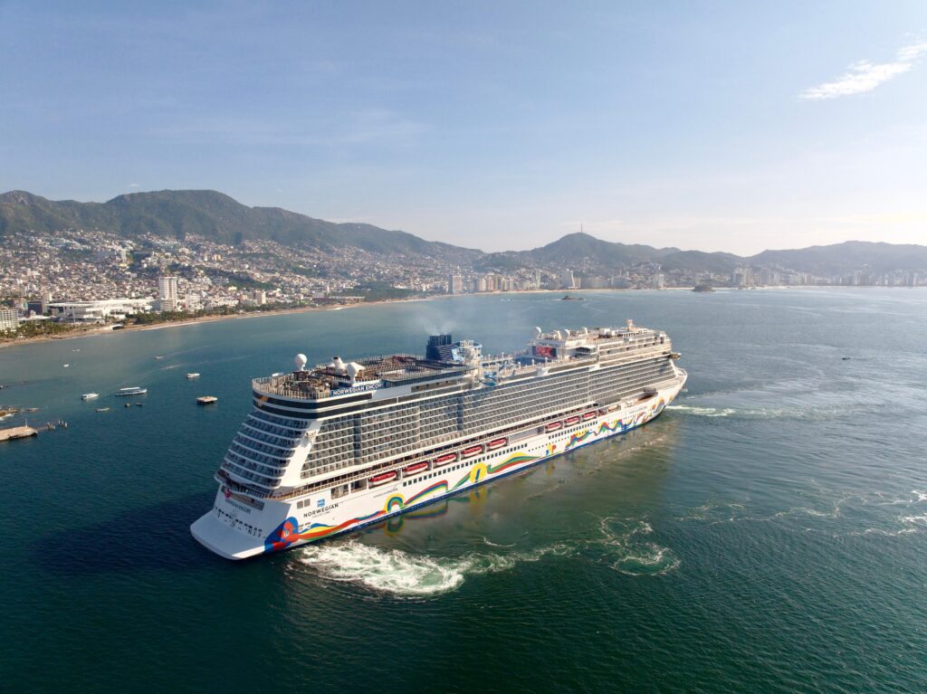 Con fiesta guerrerense da Evelyn Salgado bienvenida al crucero ...