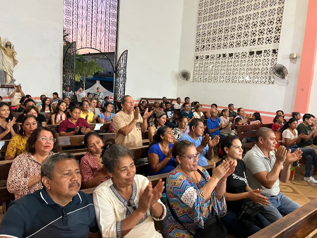 La Filarmónica de Acapulco engalana la Fiesta Patronal en Tres Palos ...