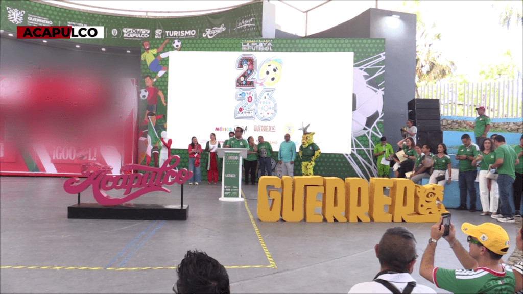 Cientos de aficionados viven la fiesta mundialista en el Parque ...